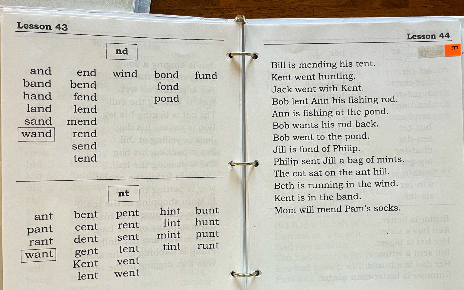 Free Alpha Phonics Resources by Samuel Blumenfeld - The Welder and His Wife